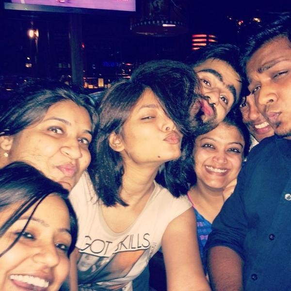 5 strange reasons why girls are pouting in their photos